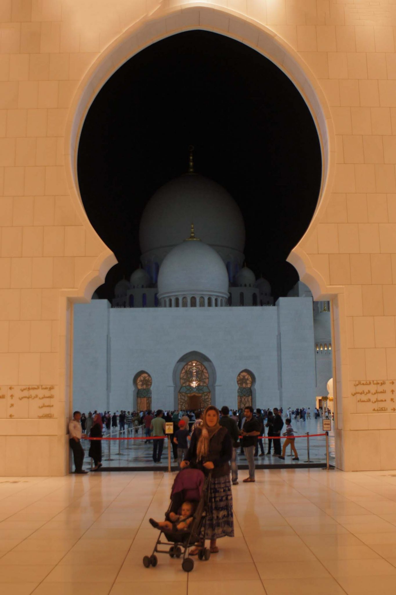 Sjeik Zayed Moskee, Abu Dhabi - Gezin op Reis