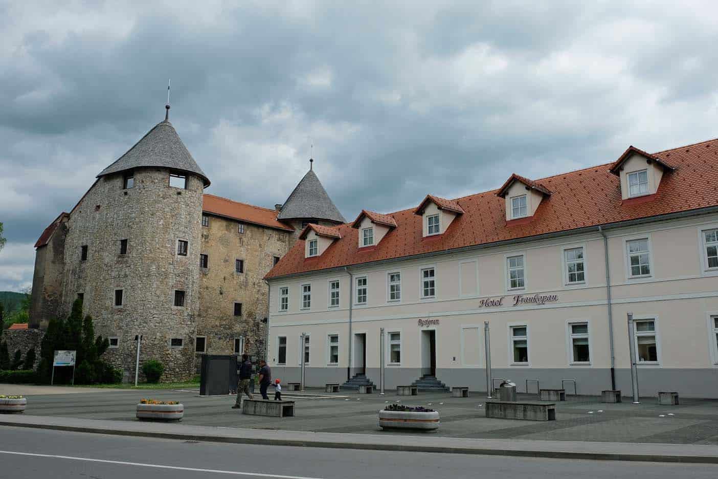 Ogulin, stad van sprookjes - Gezin op Reis