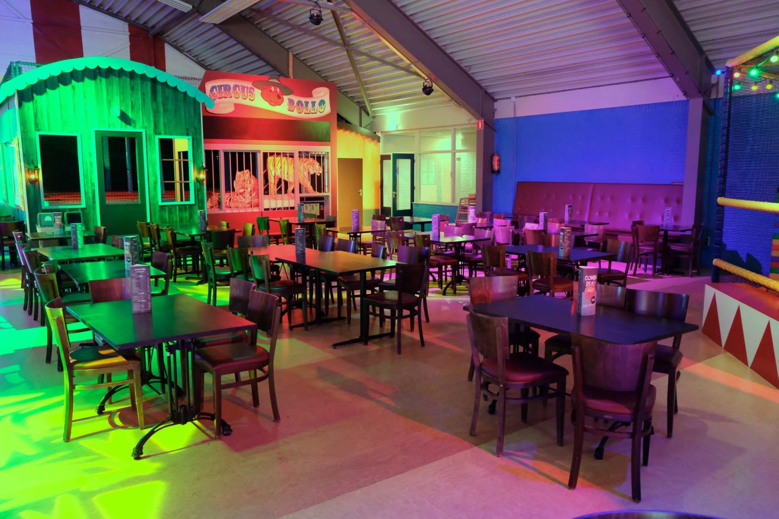 Landal Aelderholt, Skyflyer en enorme indoorspeeltuin - Gezin op Reis