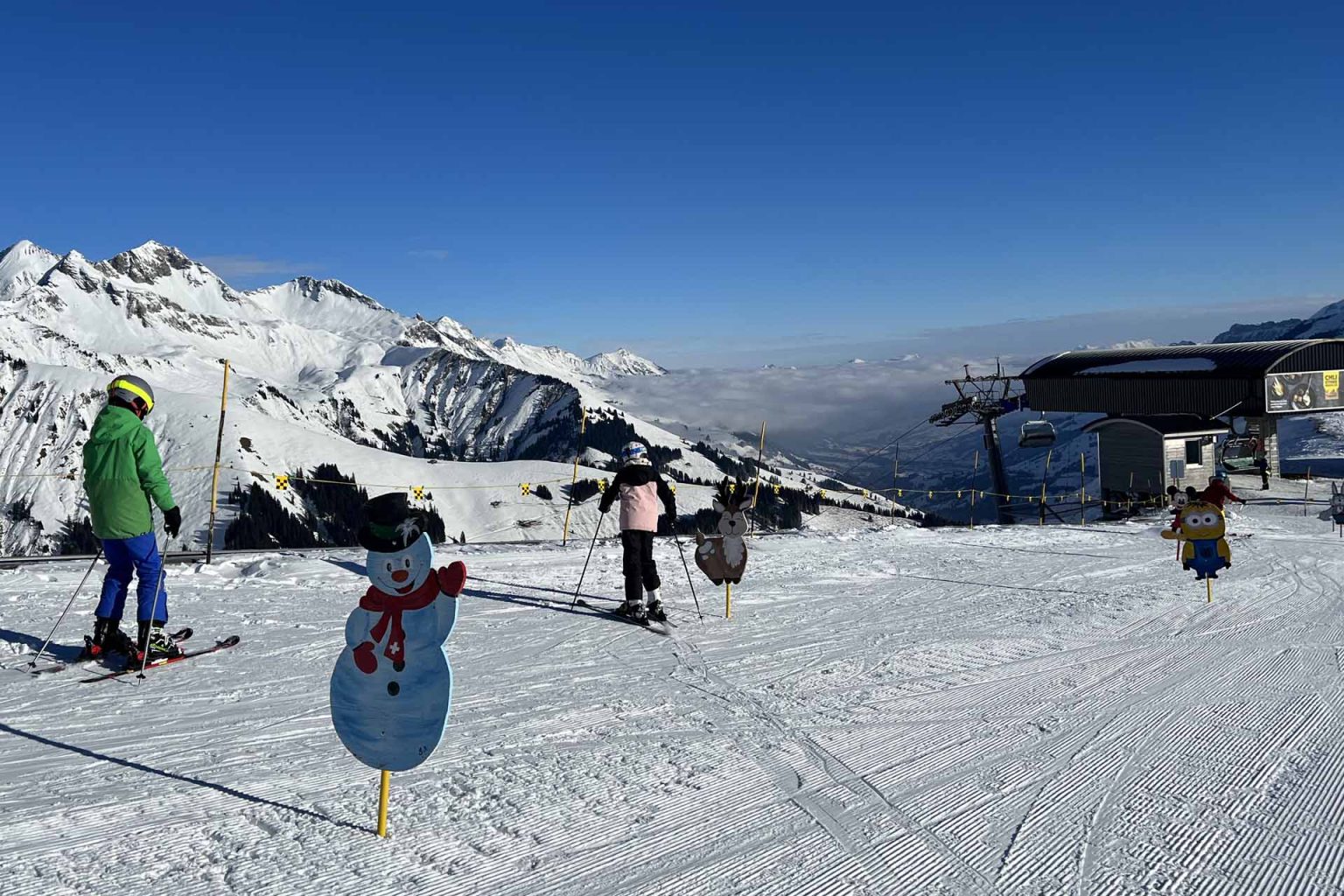 Skigebied Adelboden-Lenk, familievriendelijk en mooi gelegen - Gezin op ...