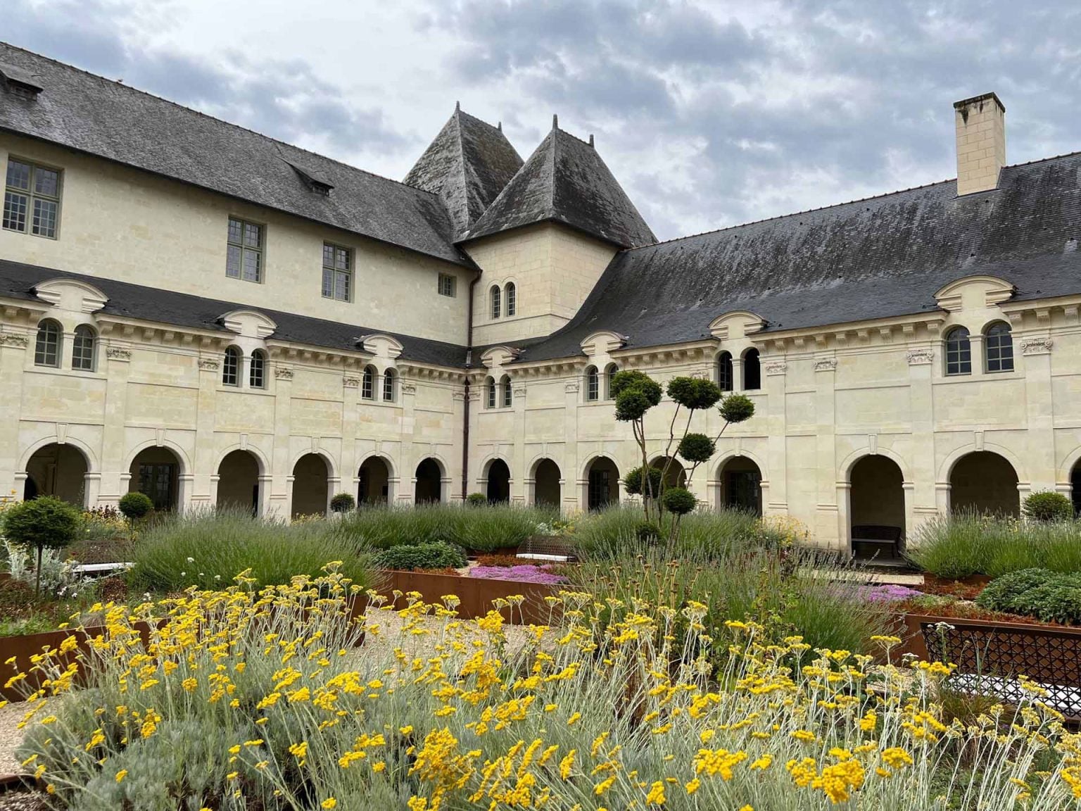 Bijzonder bezoek en overnachten in Abdij van Fontevraud - Gezin op Reis