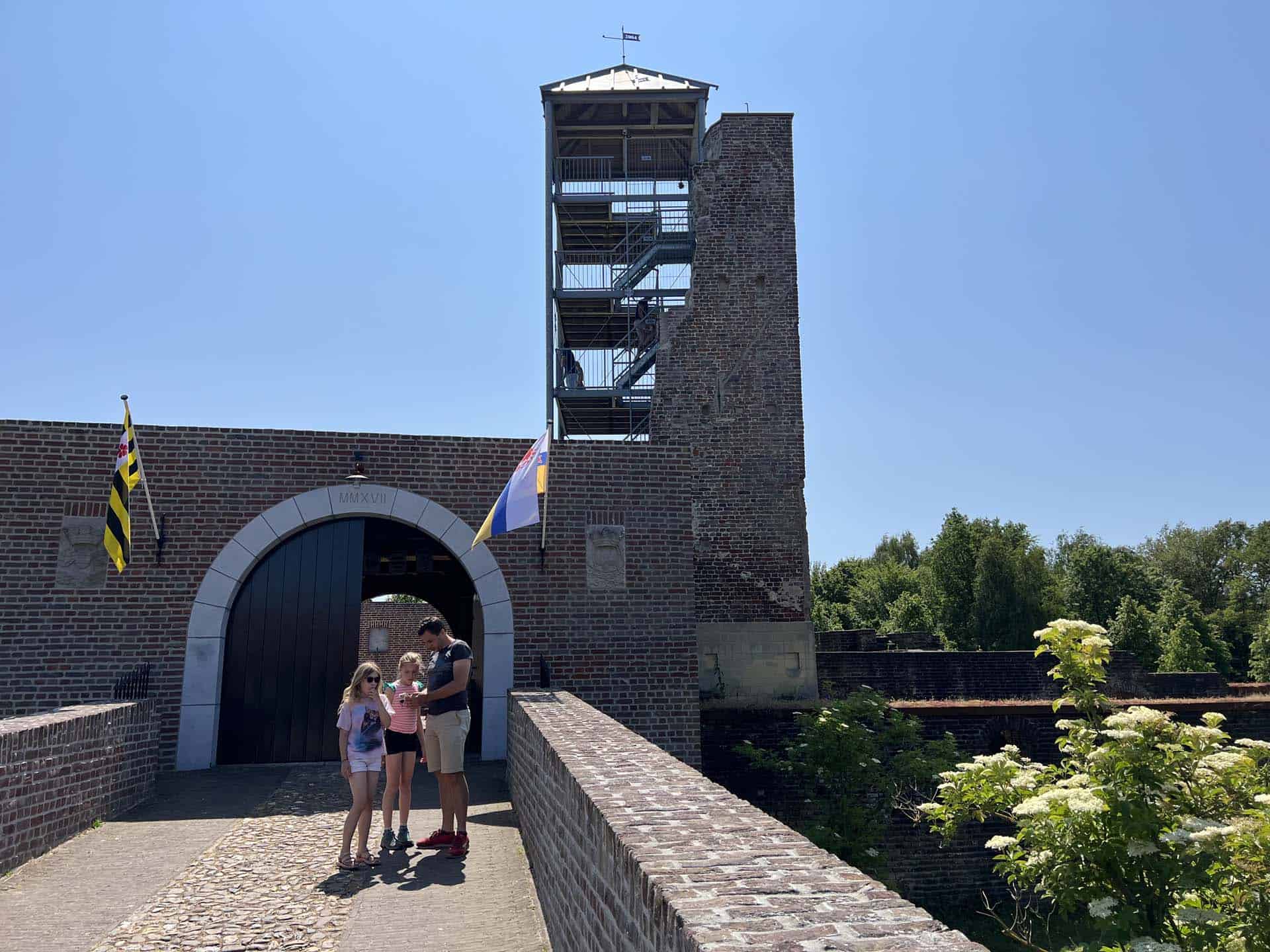 Kasteel Huys ter Horst, terug naar de middeleeuwen - Gezin op Reis
