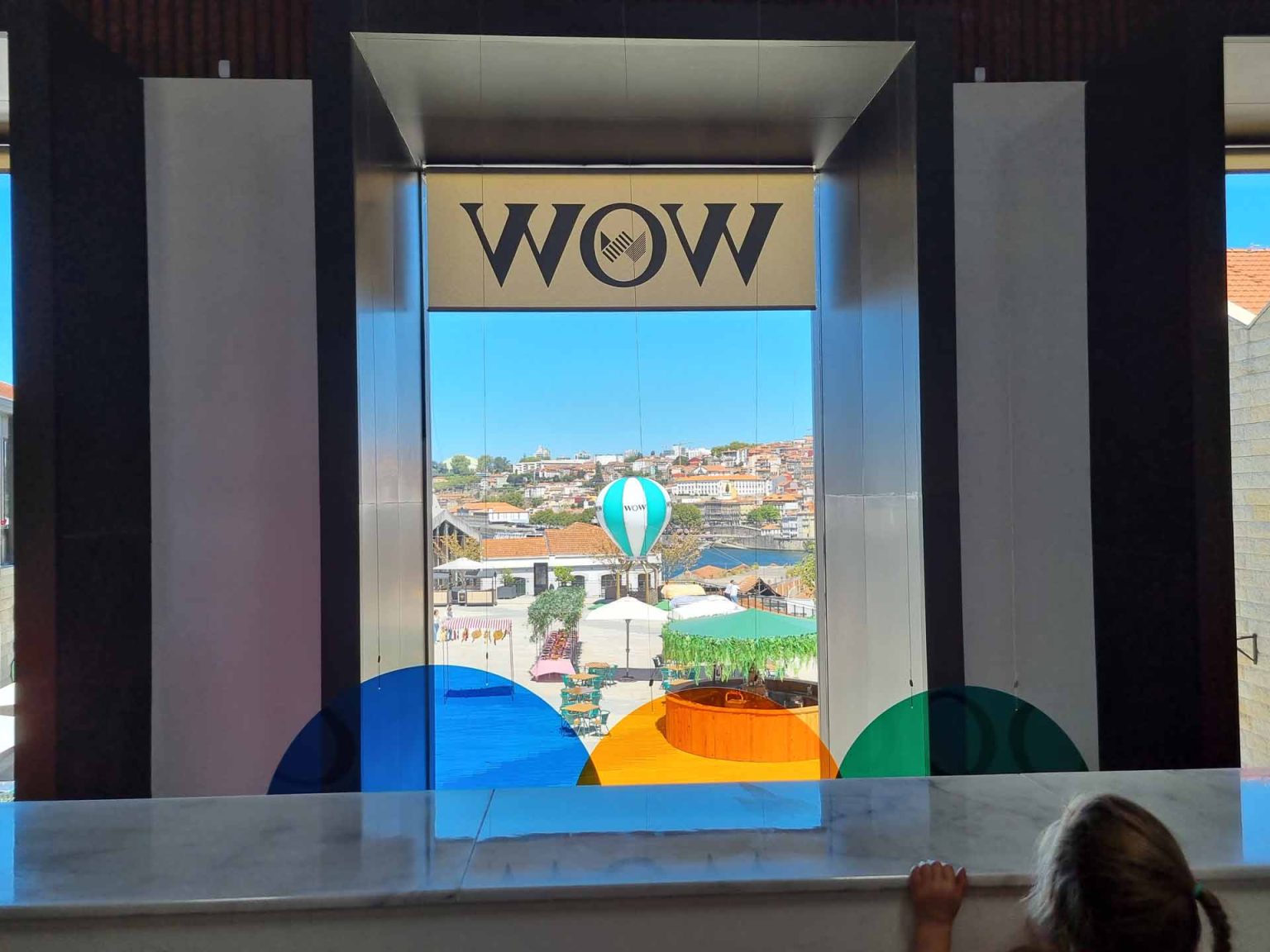 Een bezoek aan WOW met kinderen, de culturele wijk van Porto - Gezin op ...